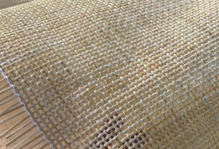 Distinguish between Different Types of Cane Webbing Rolls