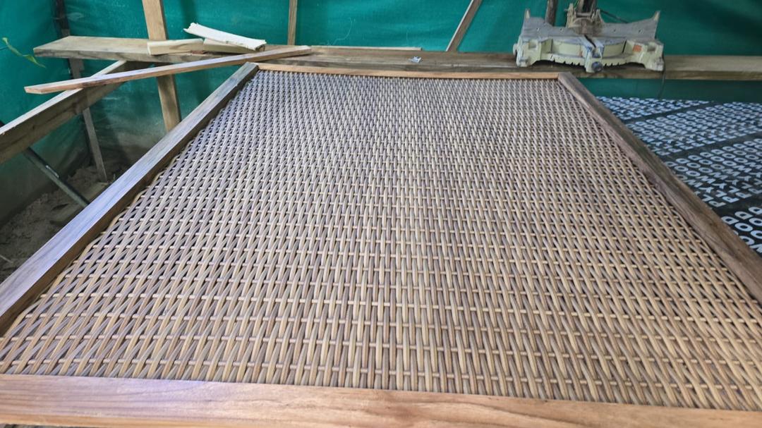 TIPS FOR INSTALLING SYNTHETIC RATTAN SHEETING - leisuretouch
